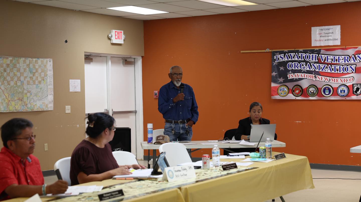 President Nygren Meets with Tsayatoh Chapter Leaders